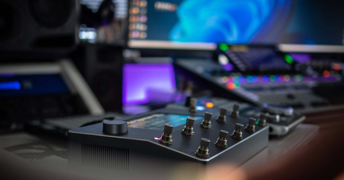 Fractal Axe-FX III vs Neural DSP Quad Cortex | Comparison| Develop Device